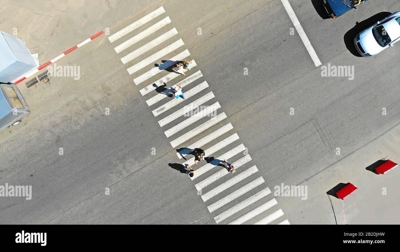 Business movement from above hi-res stock photography and images - Alamy
