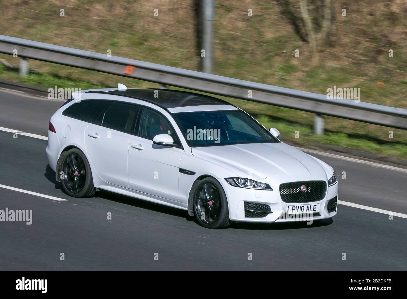 Xf r hi-res stock photography and images - Alamy