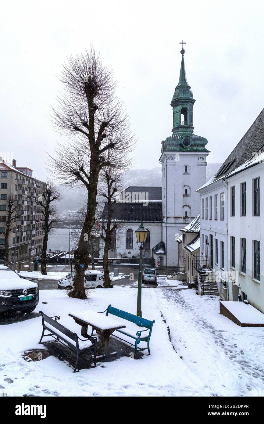 Street scene from one of the old parts of downtown Bergen, Norway ...