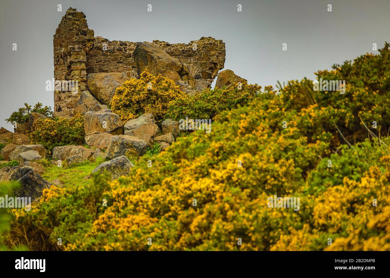 Ancient Scottish medieval buildings and beautiful landscape of ...