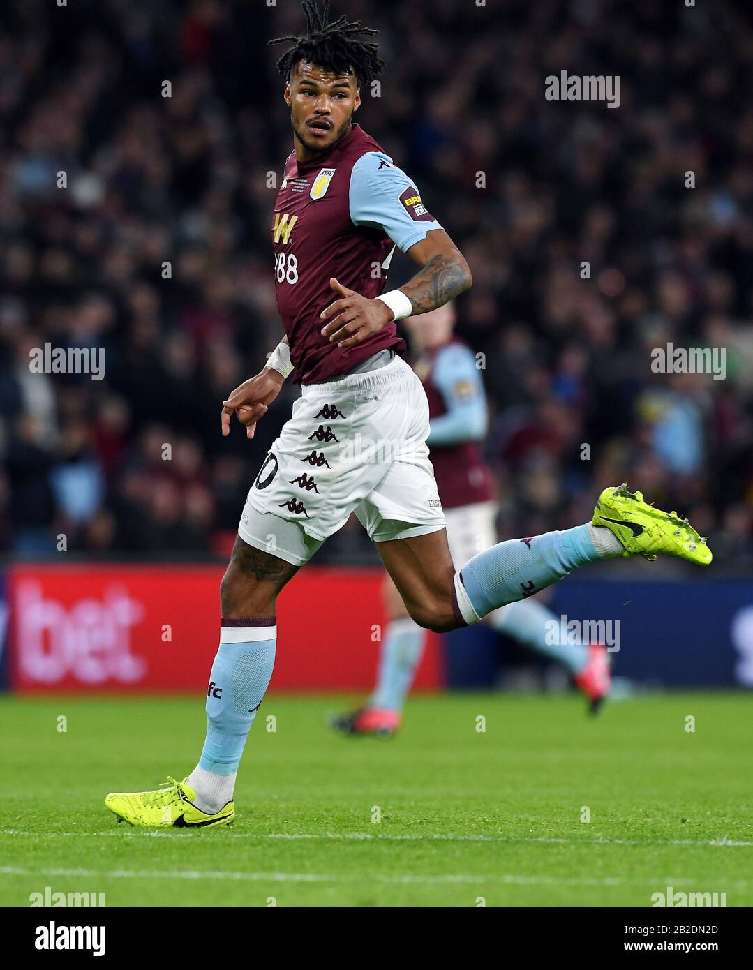 Tyrone mings of aston villa hi-res stock photography and images - Alamy