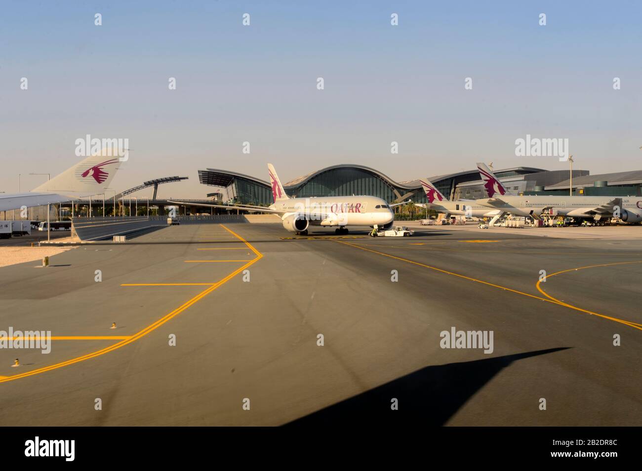Doha International Airport, airside, aircraft on taxiway Stock Photo ...