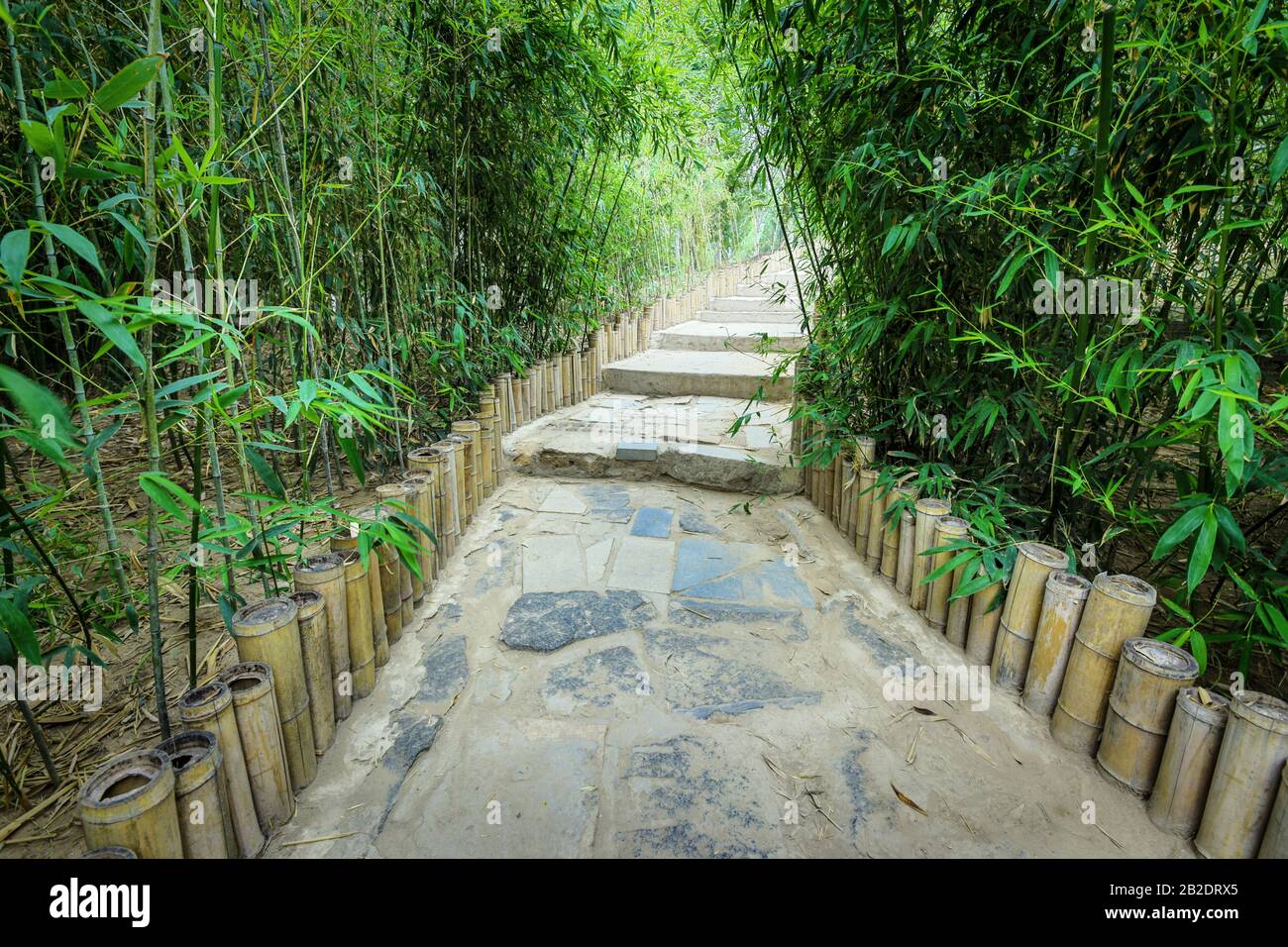 Traditional Chinese City Garden Park in Beijing Stock Photo - Alamy