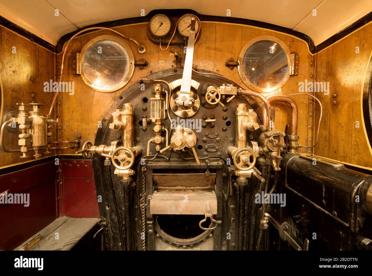 Vintage controls old steam panel of a working steam train/locomotive ...