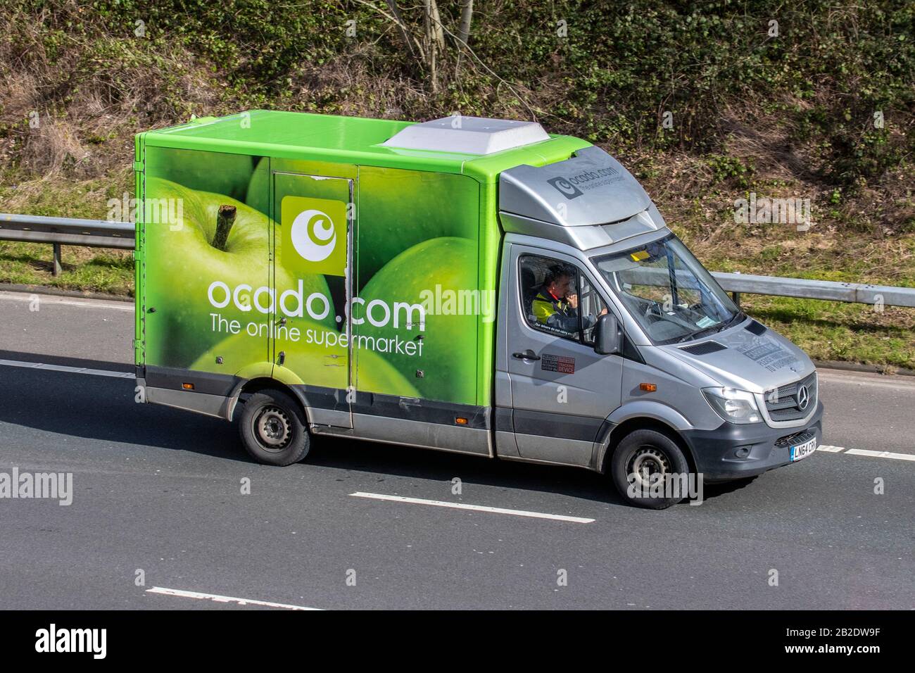 OCADO Apple Van com; UK Vehicular traffic, transport, modern vehicles ...
