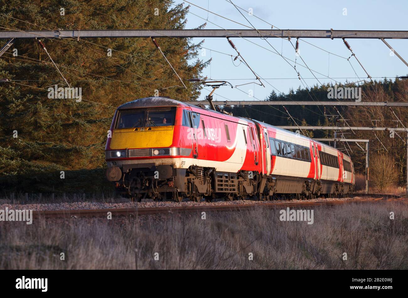 Class 91 electric locomotive hi-res stock photography and images - Alamy