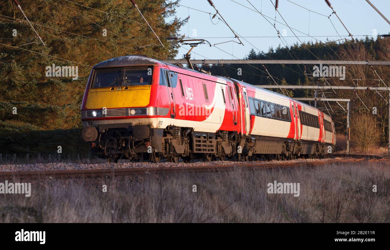 London North Eastern railway class 91 electric locomotive 91113 passing ...