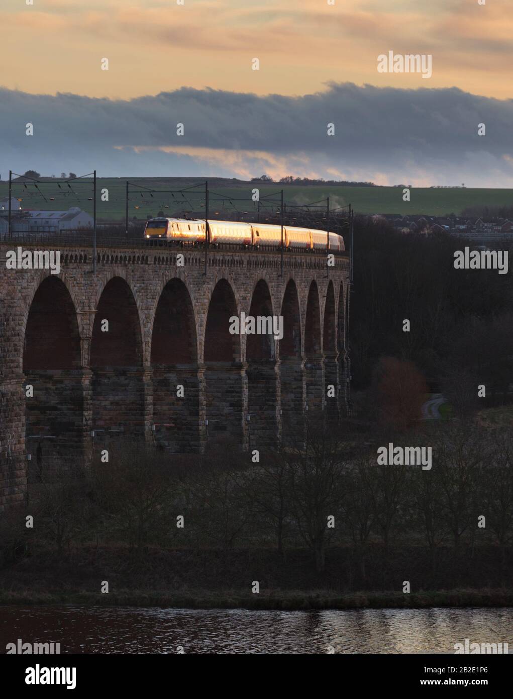 LNER class 91 intercity 225 train crossing the Royal Border bridge ...