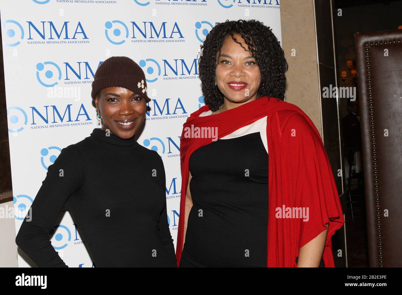 Temple celebrity candids hi-res stock photography and images - Alamy