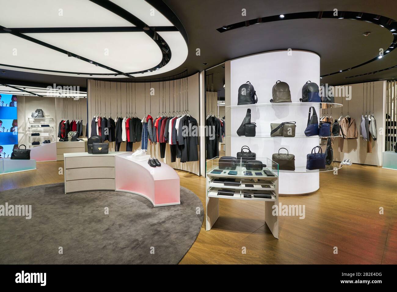 Giorgio armani outlet store in hi-res stock photography and images - Alamy