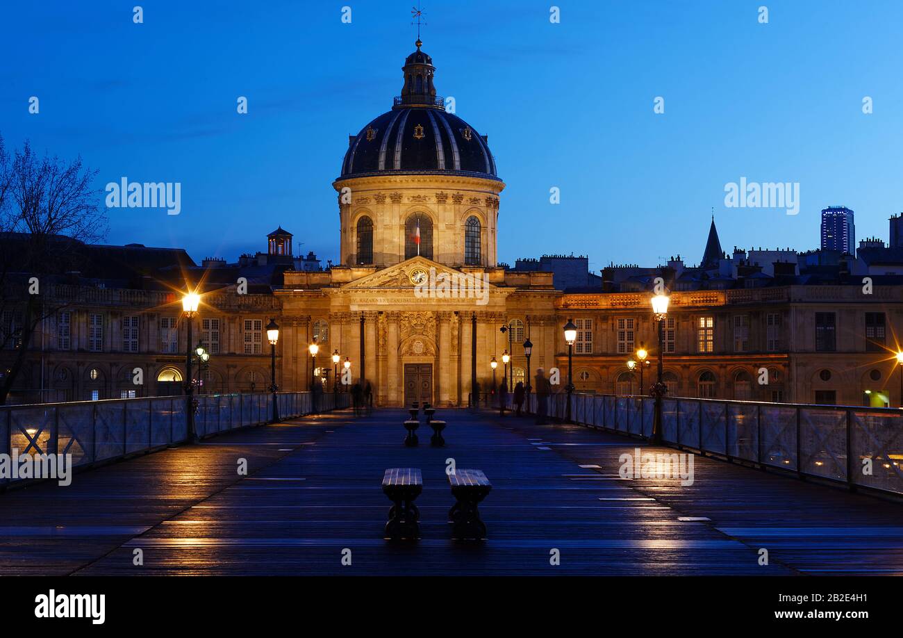 The French Academy and Arts bridge , Paris, France Stock Photo - Alamy