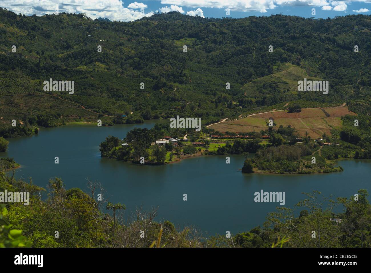 Lago Guayo, Castañer Stock Photo - Alamy