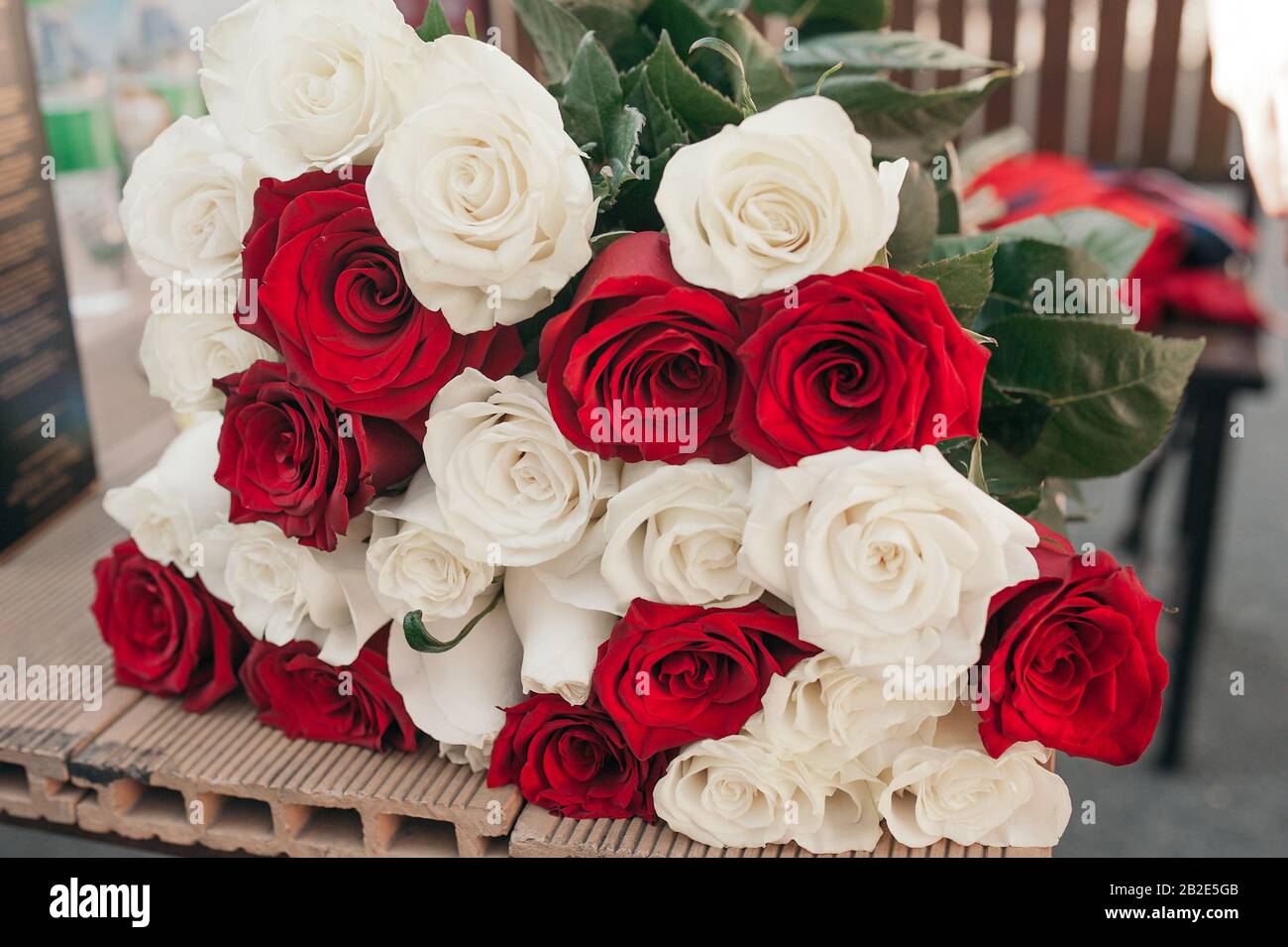 Huge bouquet hi-res stock photography and images - Alamy
