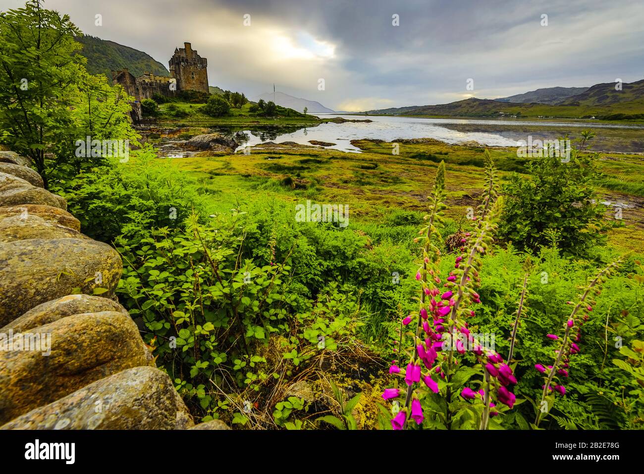 Ancient Scottish medieval buildings and beautiful landscape of ...
