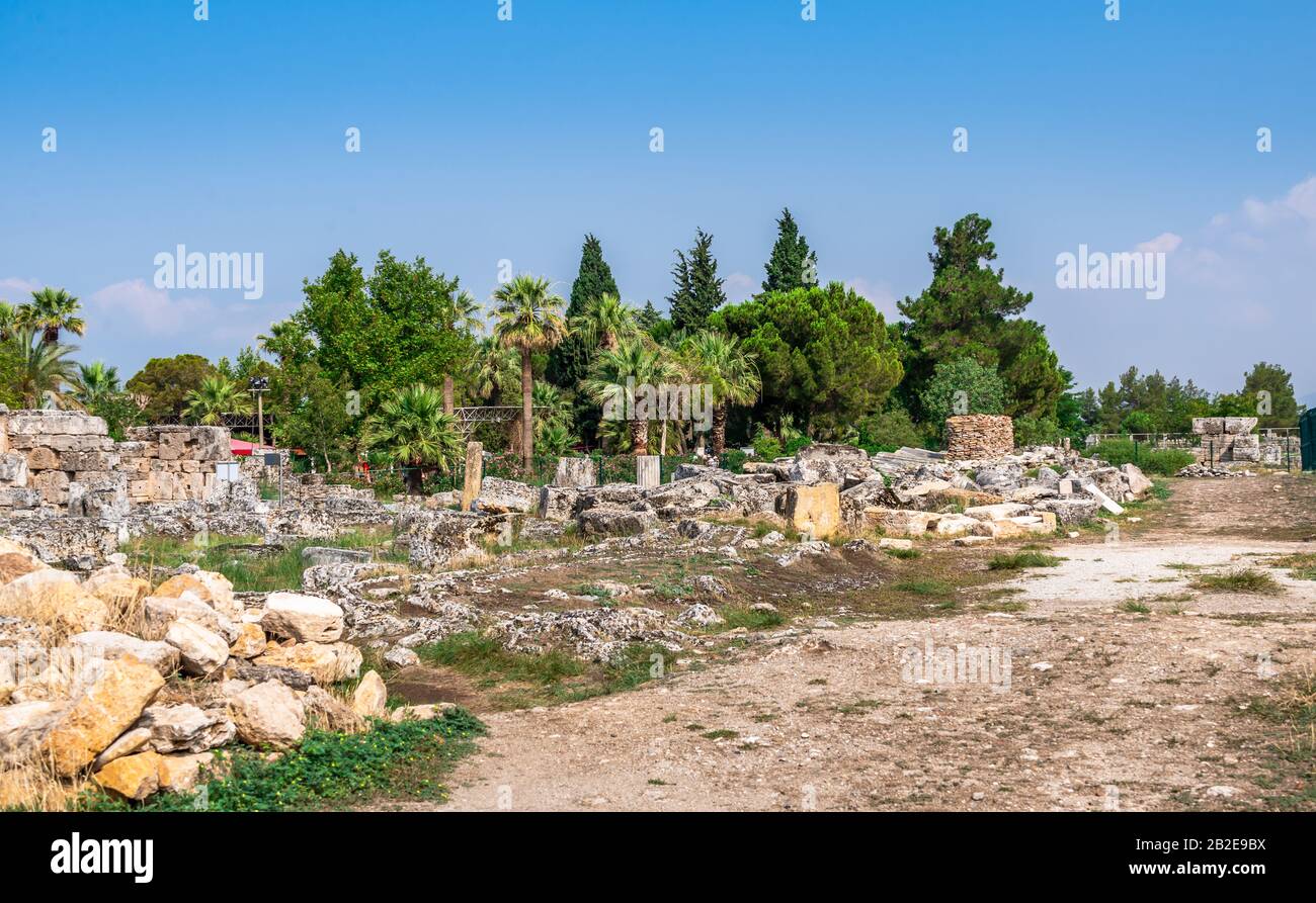 Hierapolis pamukkale archaeology museum hi-res stock photography and images - Alamy
