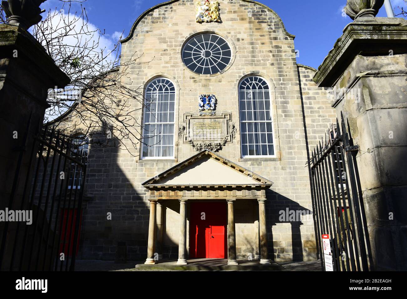 City life in Edinburgh Stock Photo - Alamy