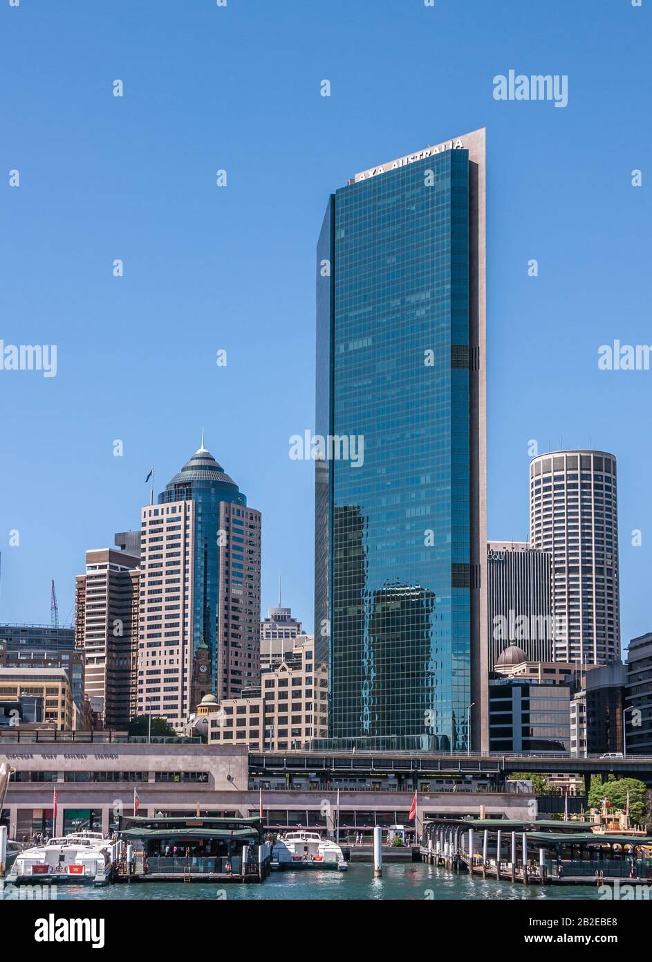 Axa building hi-res stock photography and images - Alamy
