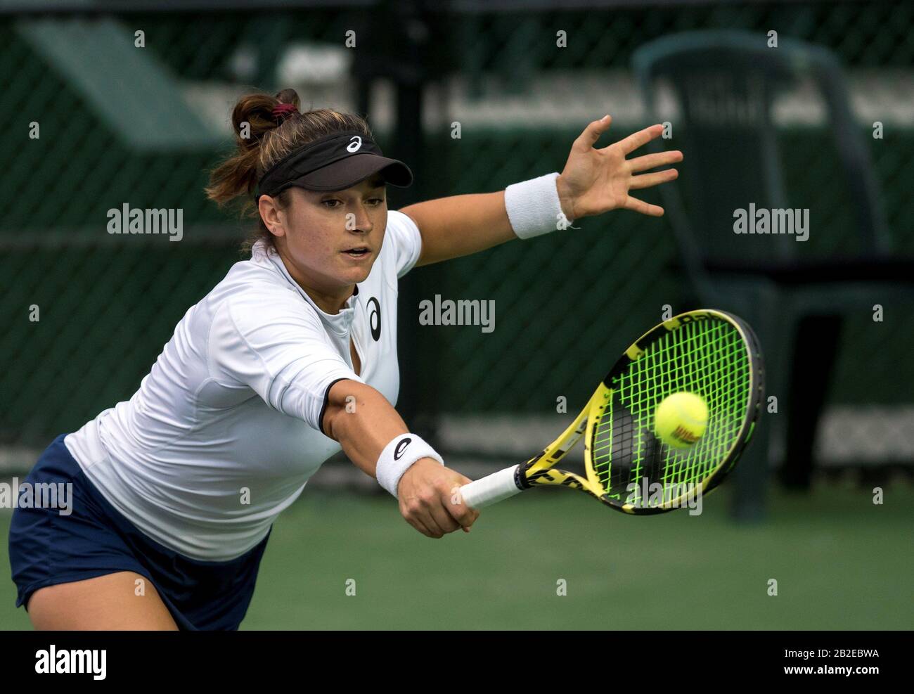 Caroline Dolehide Stock Photos & Caroline Dolehide Stock Images - Alamy