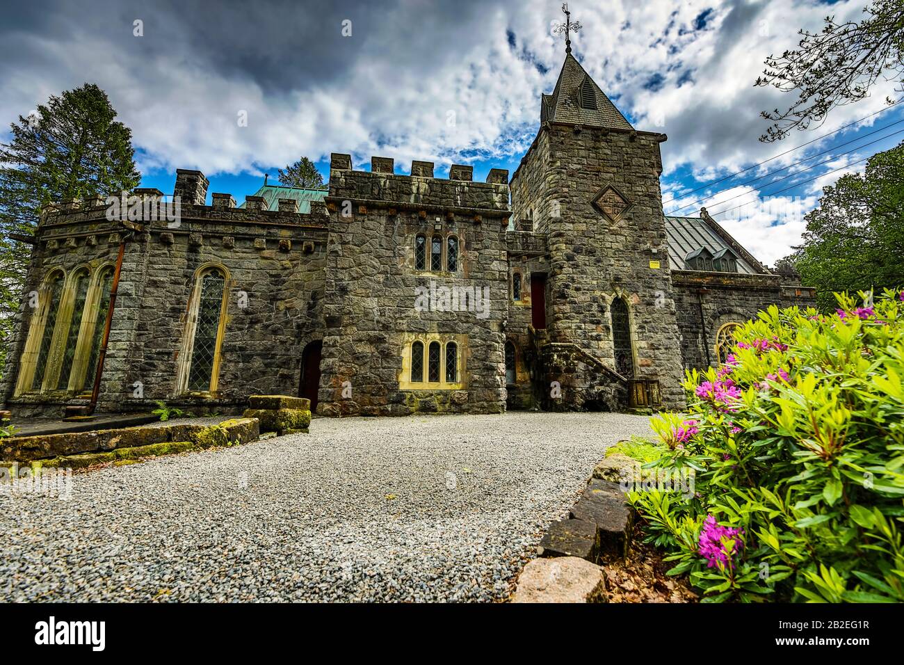 Ancient Scottish medieval buildings and beautiful landscape of ...