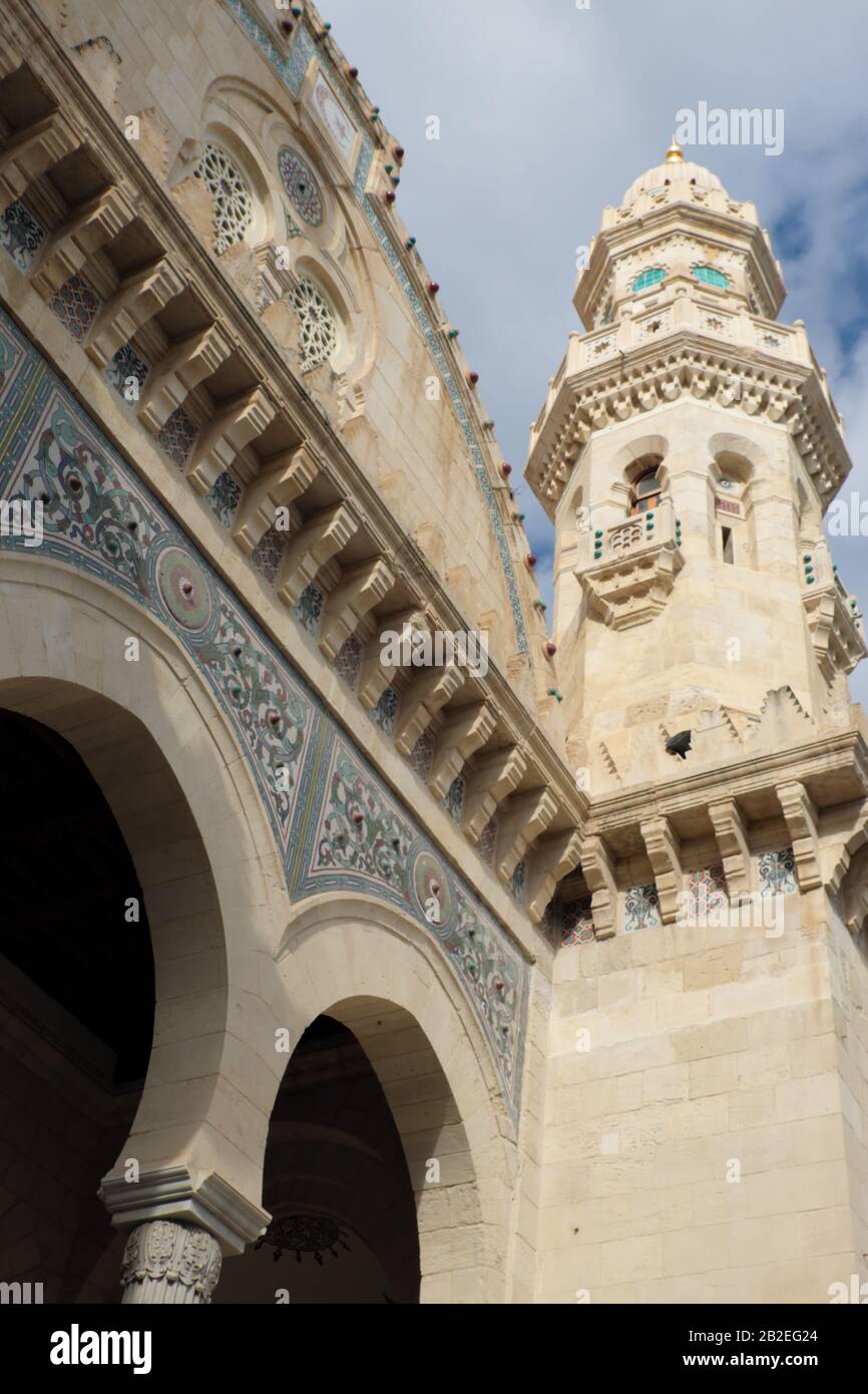 Algiers mosque hi-res stock photography and images - Alamy
