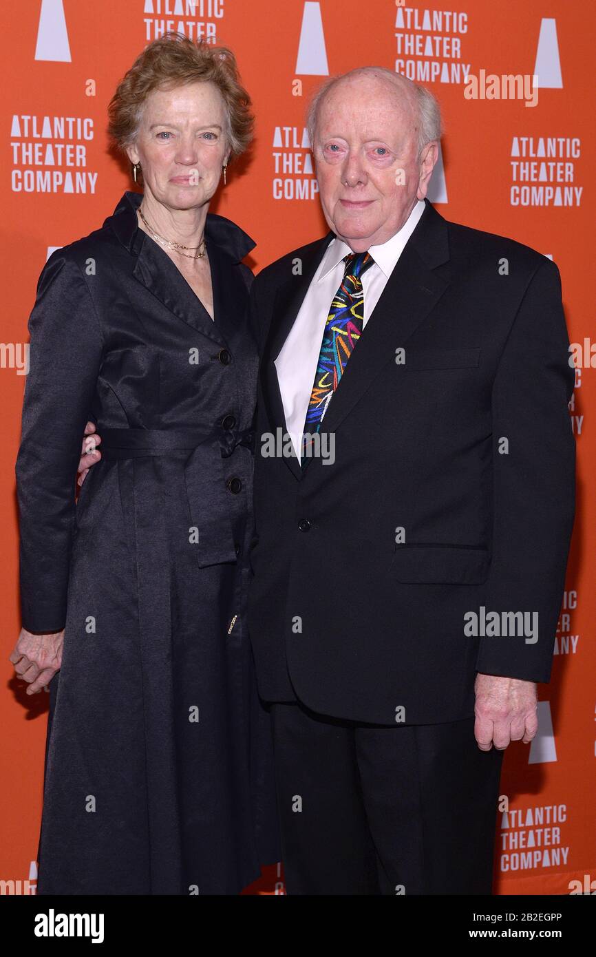 Kristin griffith hi-res stock photography and images - Alamy