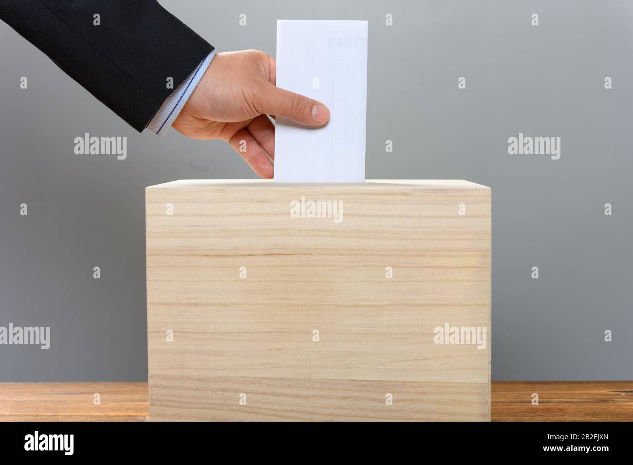 Inserting ticket hi-res stock photography and images - Alamy