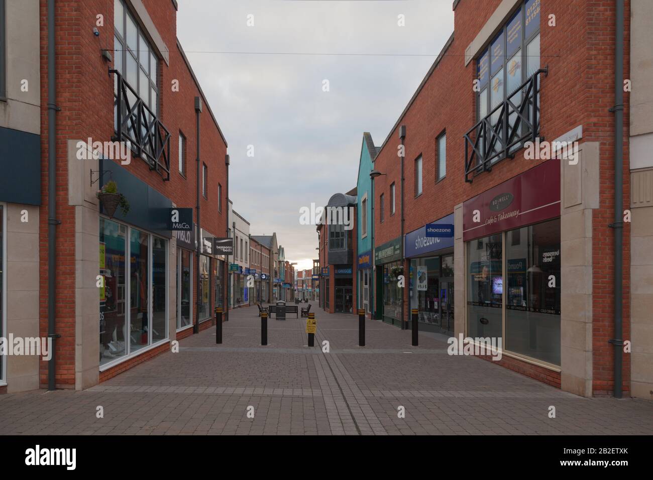 Didcot shops hi-res stock photography and images - Alamy