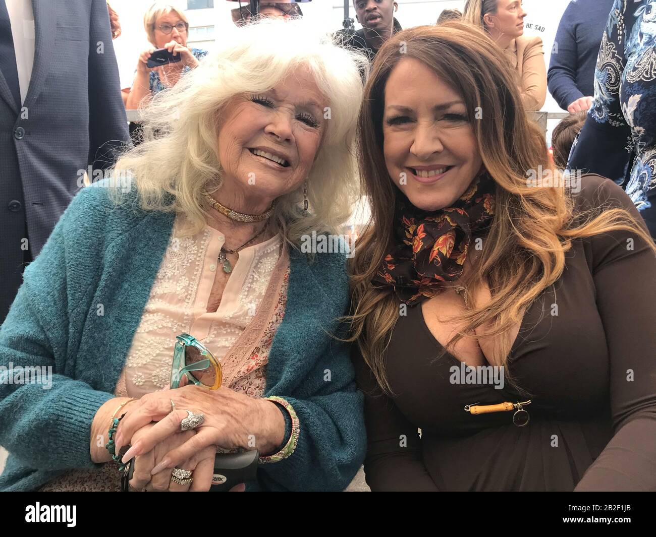 Connie stevens 2020 hi-res stock photography and images - Alamy