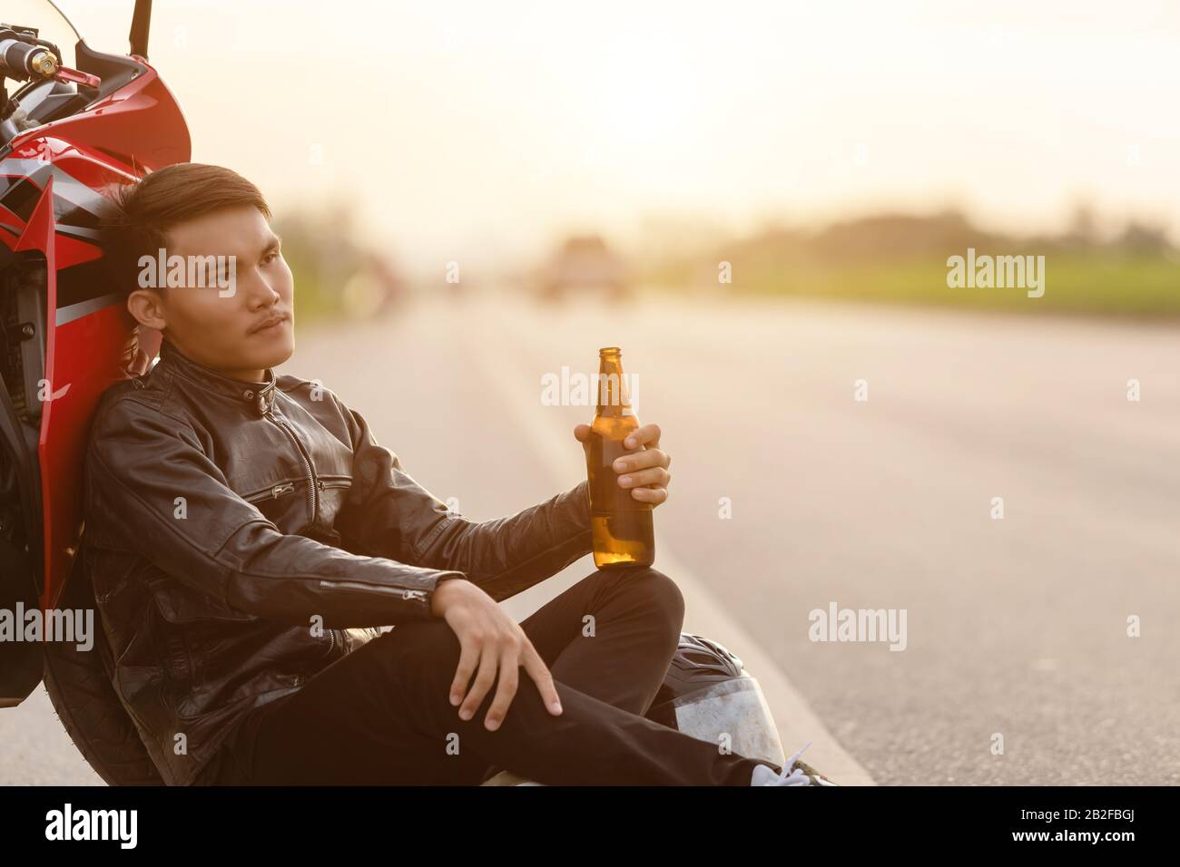 Alone beer hi-res stock photography and images - Alamy