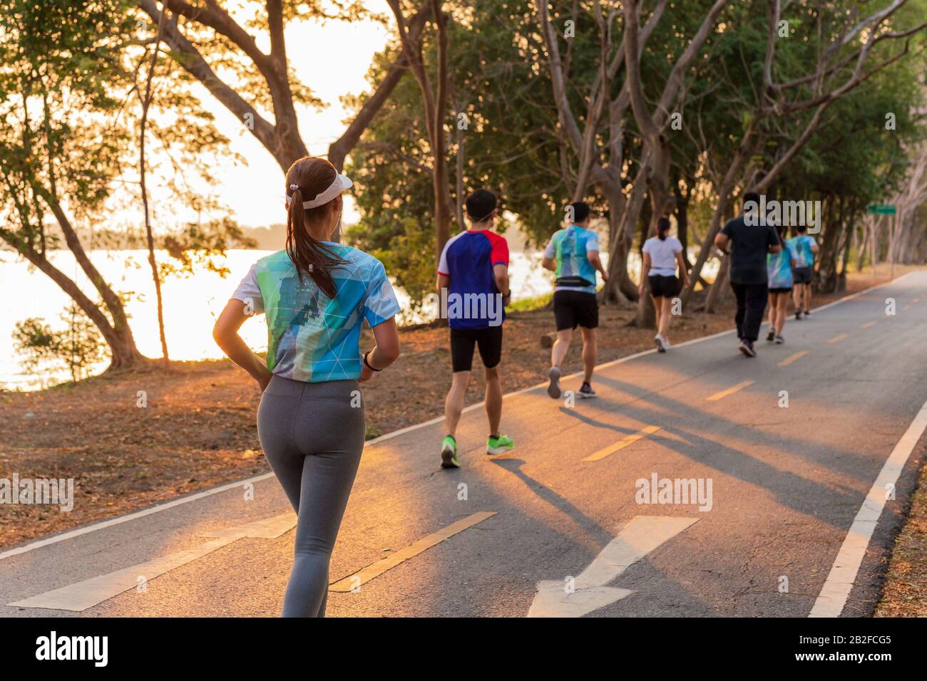 Group friends together jog hi-res stock photography and images - Alamy