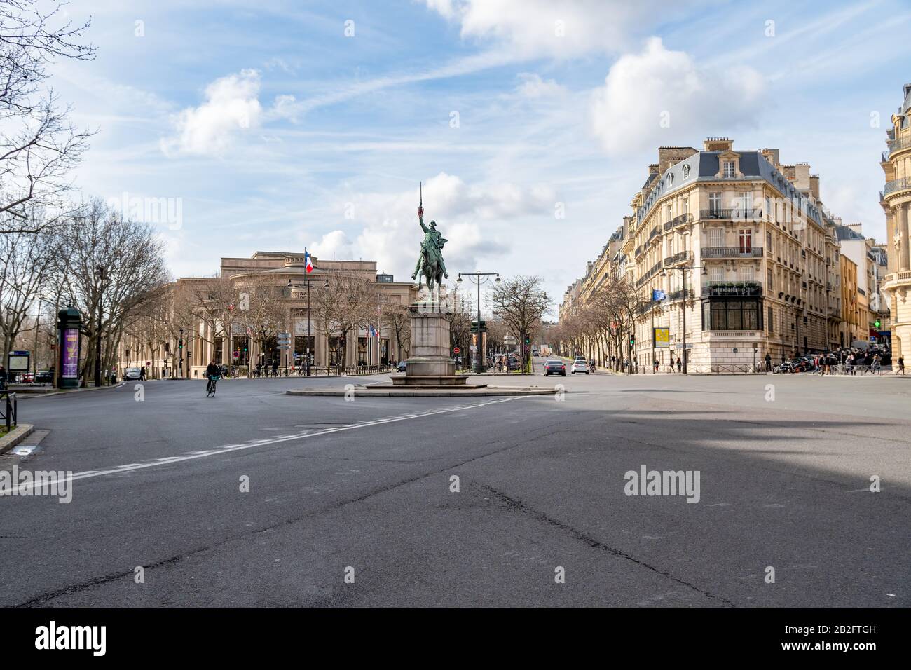George Washington statue at place Iena in Paris Stock Photo - Alamy