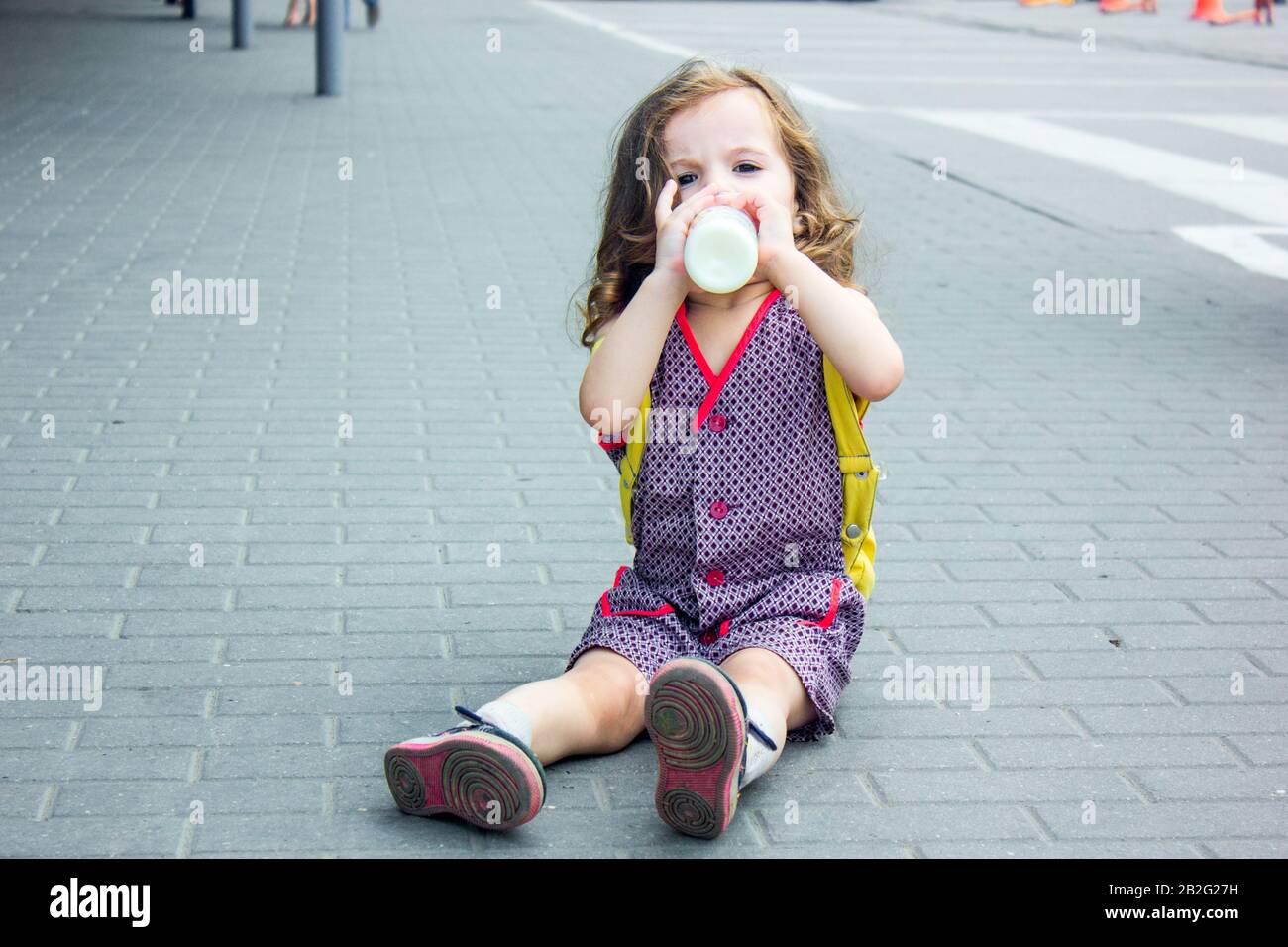 Kids backpack station hi-res stock photography and images - Alamy
