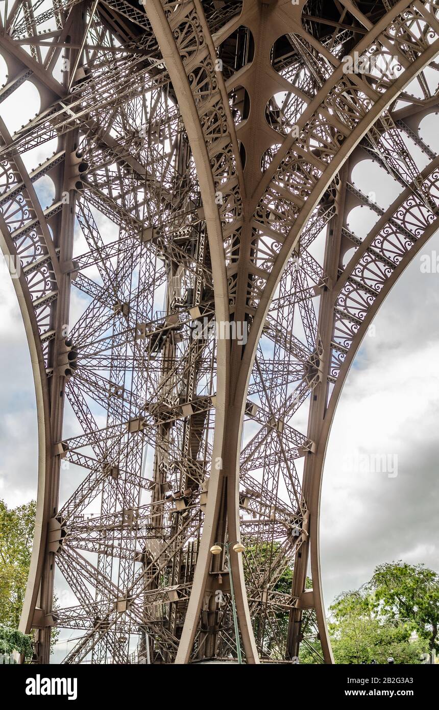 Paris, France. Construction Eiffel Tower, view from below Stock Photo ...