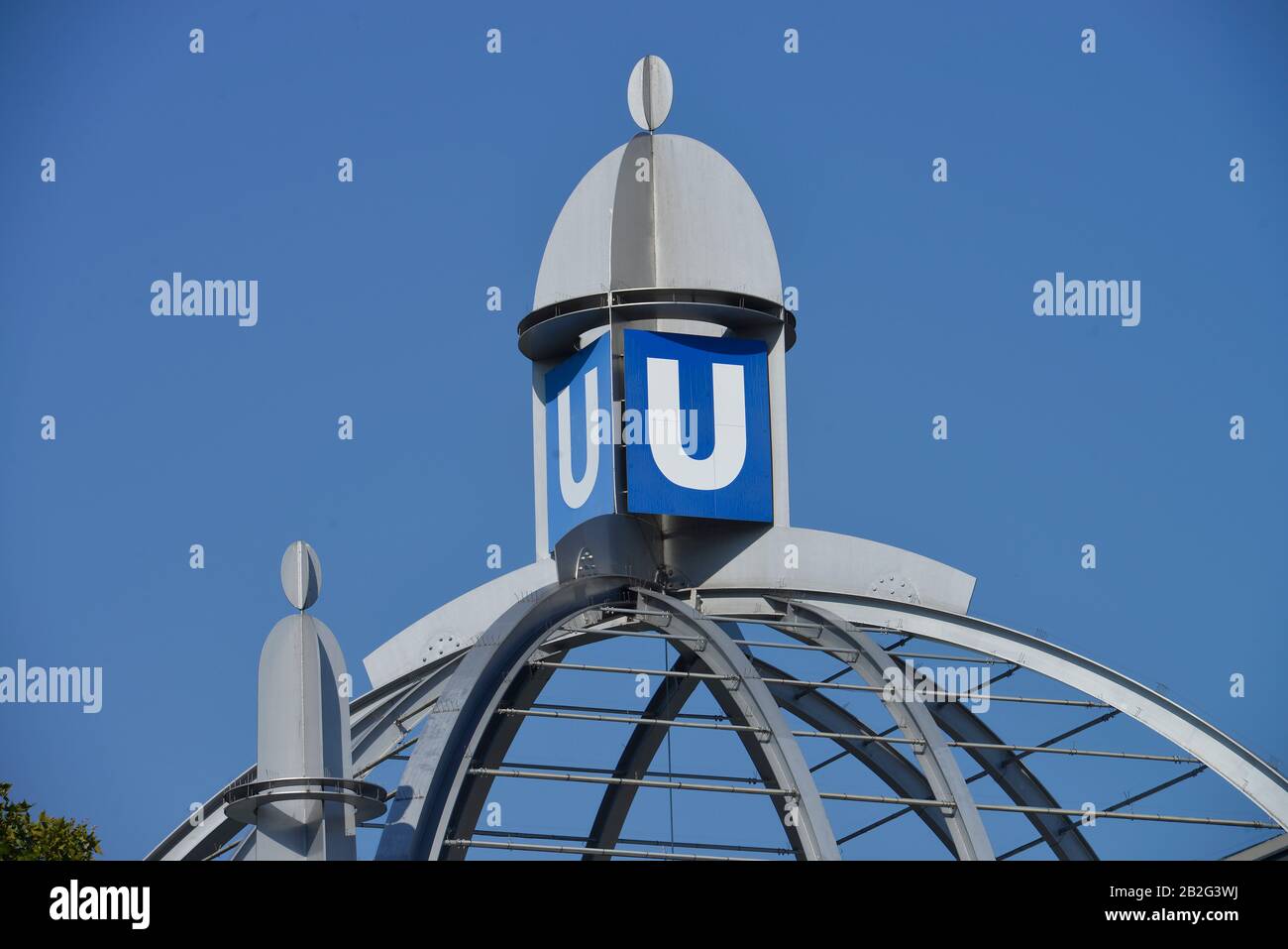 Bahnhof nollendorfplatz hi-res stock photography and images - Alamy