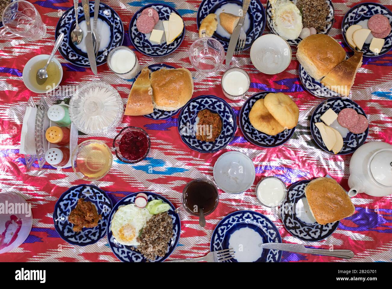 Uzbekistan tea house hi-res stock photography and images - Alamy