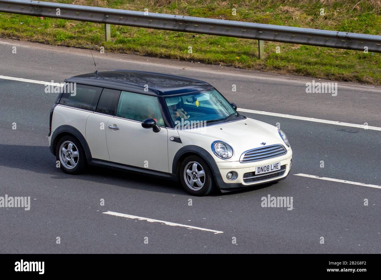 2008 white Mini Cooper D Clubman; UK Vehicular traffic, transport ...