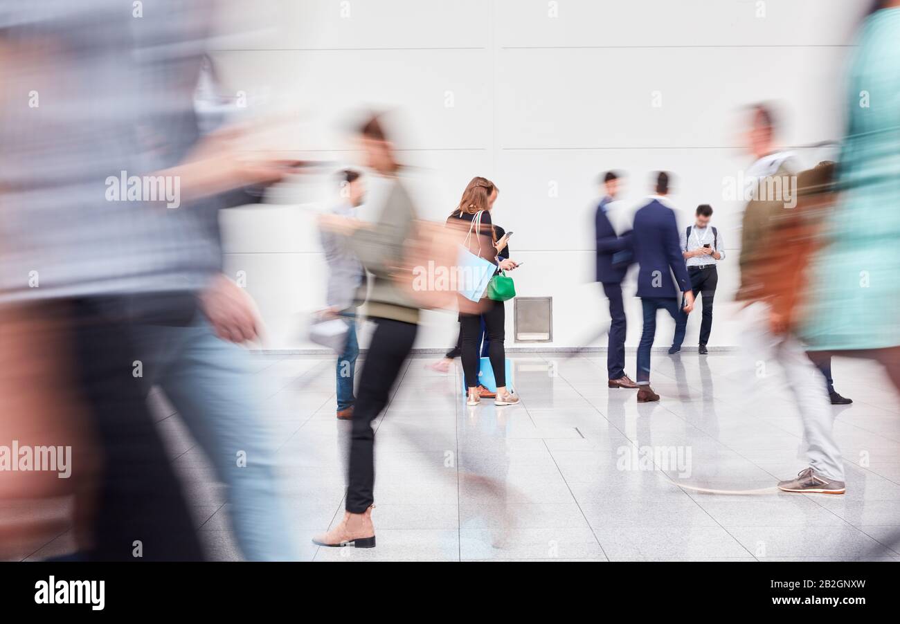 Anonymous people hi-res stock photography and images - Alamy