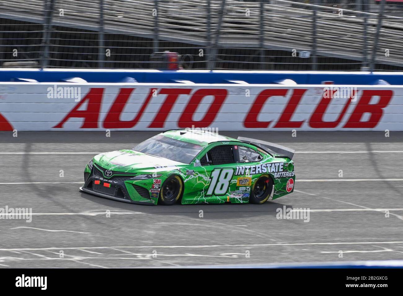 Kyle busch car hi-res stock photography and images - Alamy