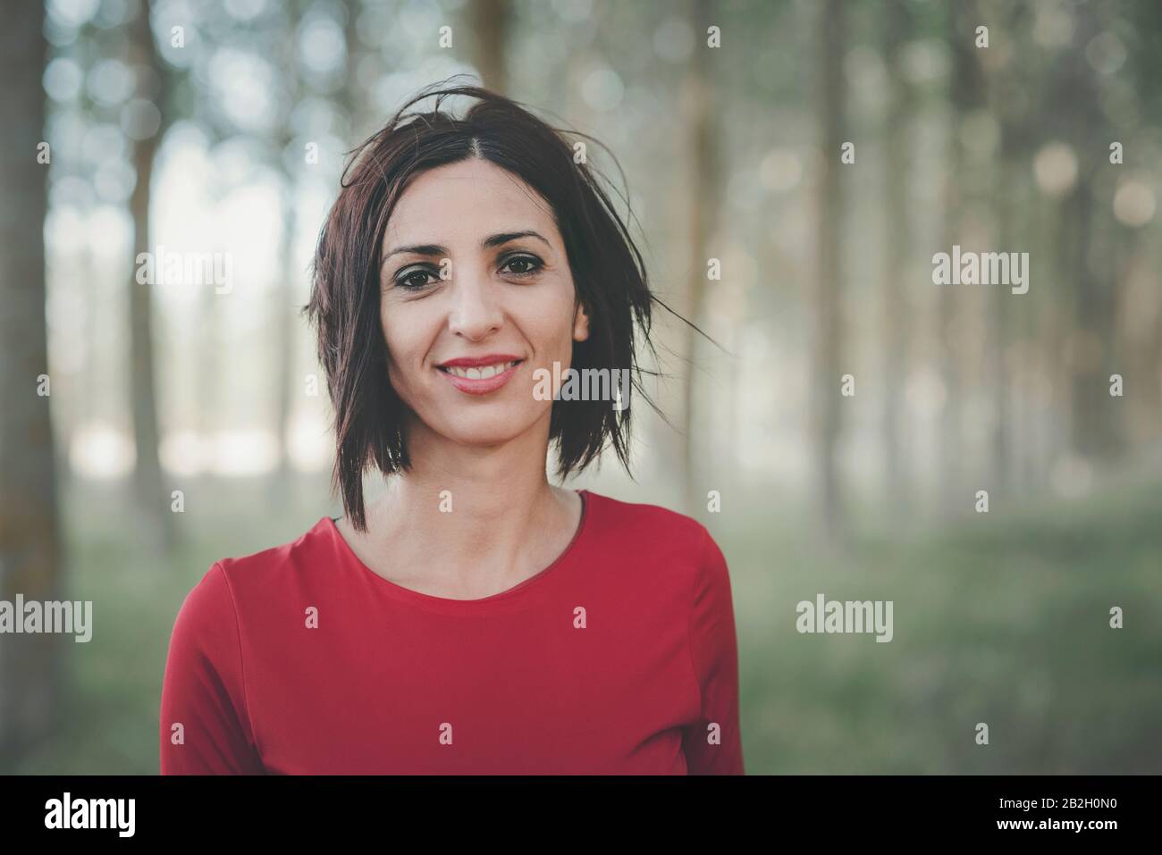 Outdoor portrait happy beautiful hi-res stock photography and images ...