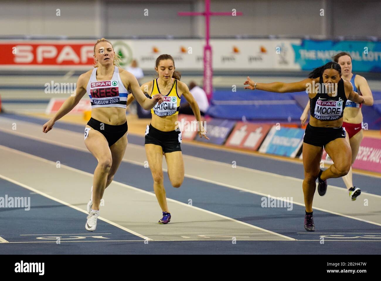 Womens 60 metres heats hi-res stock photography and images - Alamy