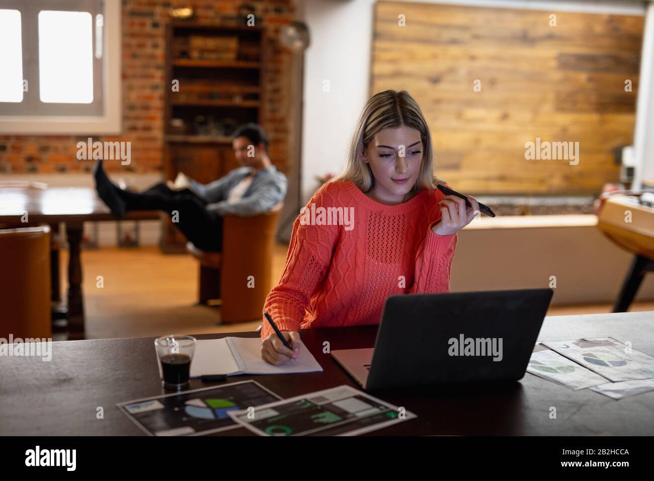Busy home hi-res stock photography and images - Alamy