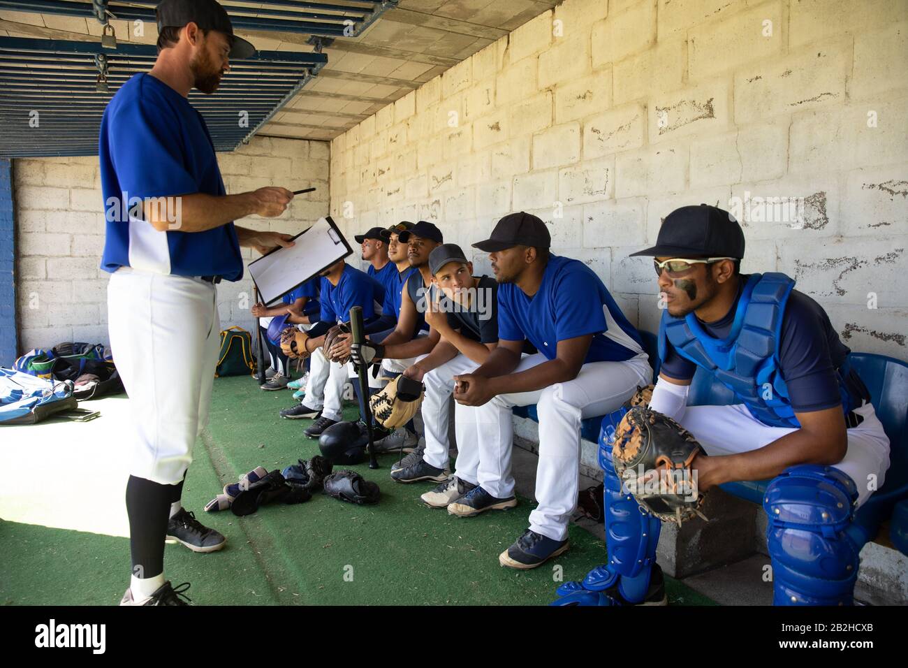 Explaining baseball hi-res stock photography and images - Alamy