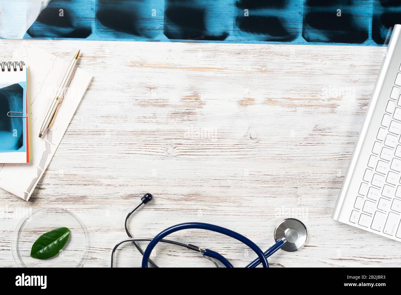 Doctors office desk medical supplies hi-res stock photography and ...