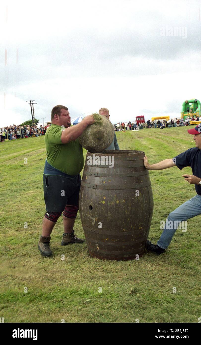 Strongest man barrel hi-res stock photography and images - Alamy