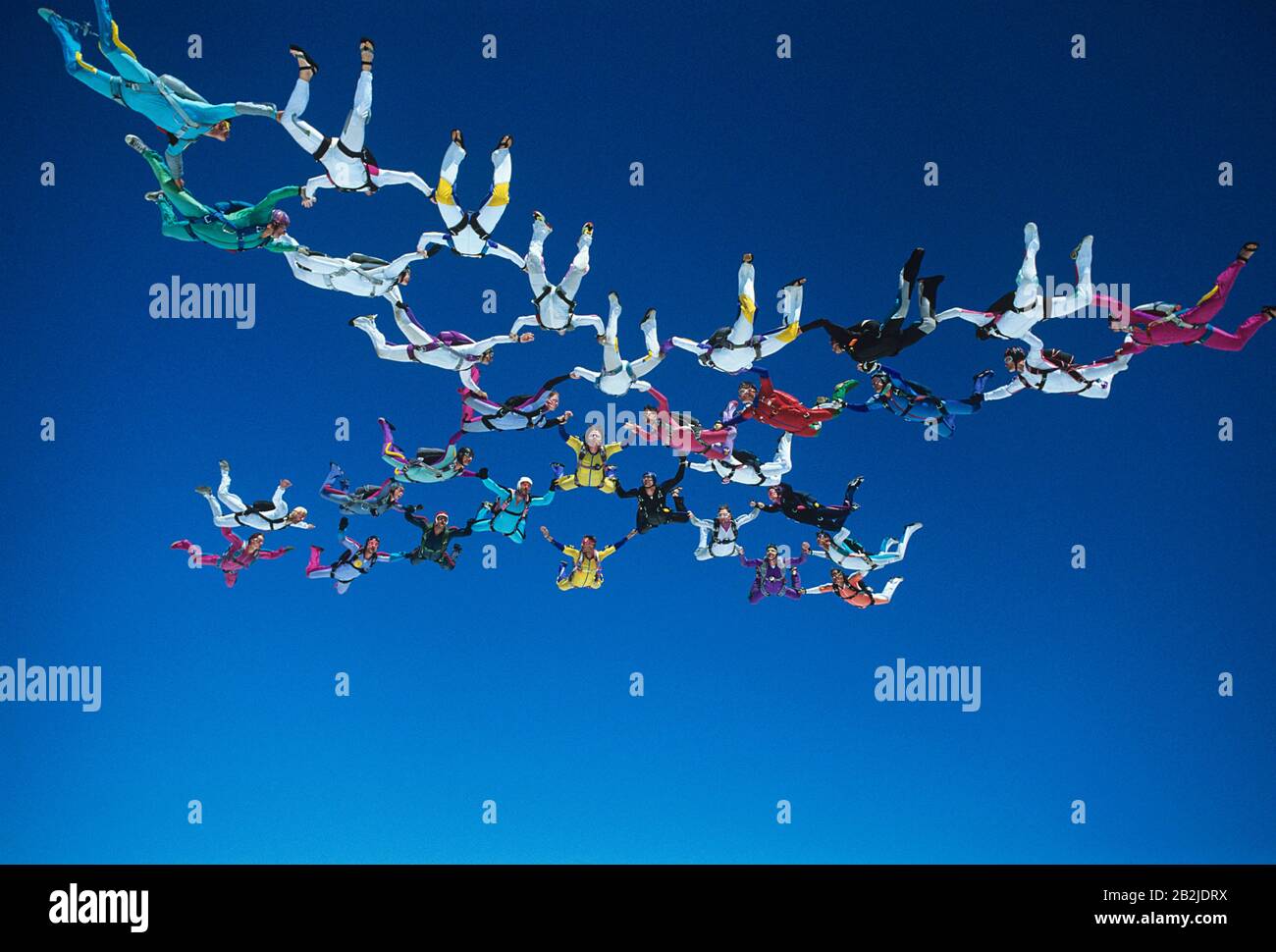 Large formation skydive hi-res stock photography and images - Alamy