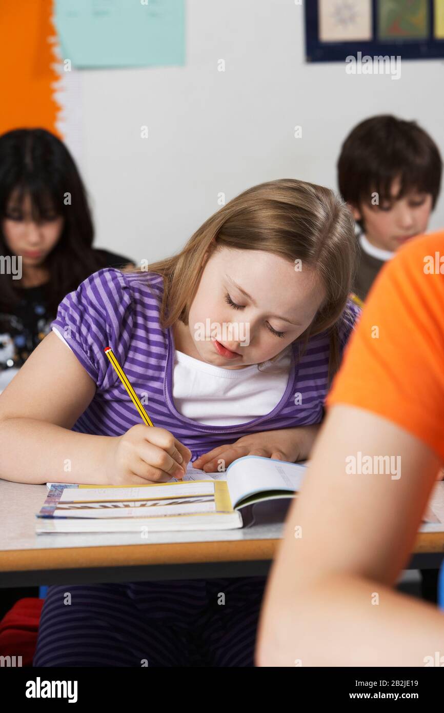 Special education needs classroom hi-res stock photography and images ...