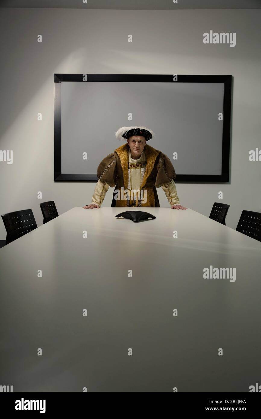 Fat king henry viii hi-res stock photography and images - Alamy