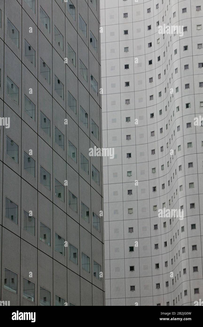 Japan Tokyo Shinjuku building exterior close-up Stock Photo - Alamy