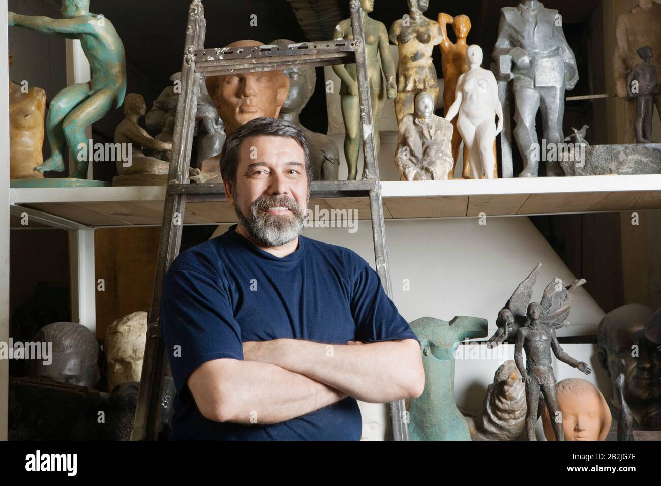 Stone artists studio hi-res stock photography and images - Alamy