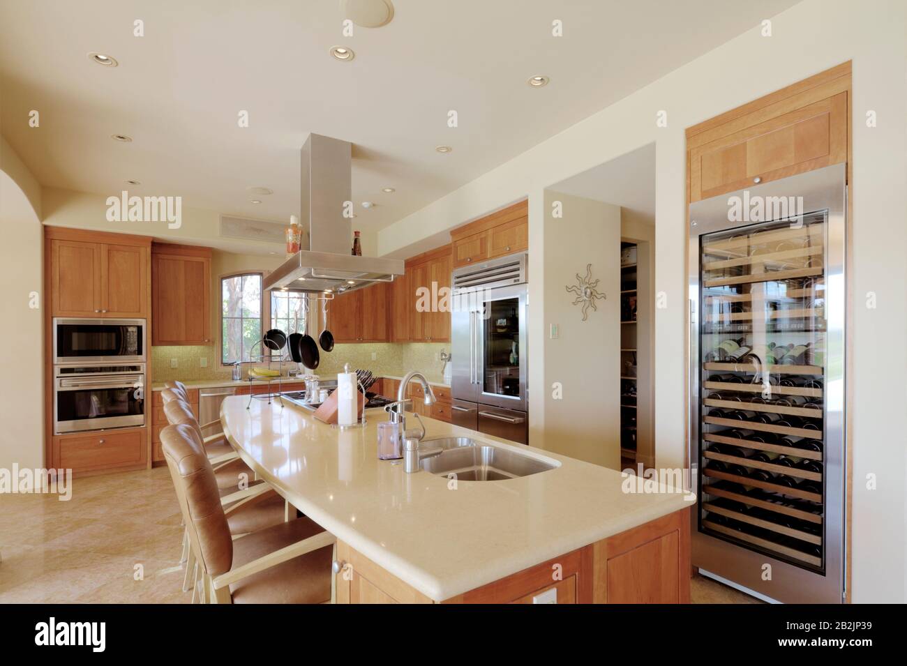Contemporary kitchen interior of luxury manor house Stock Photo - Alamy